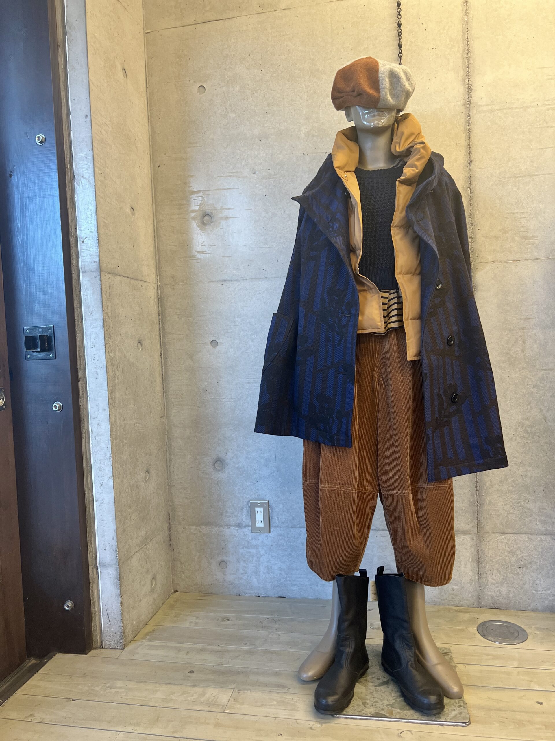 慈雨のコートを今風なコーディネートとあわせてみる | 有限会社和意 カズイン「トリトラ」